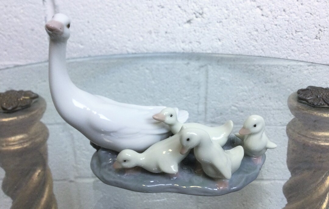 Lladro Ducks Figurine 1307 Mother With Ducklings Porcelain - Etsy
