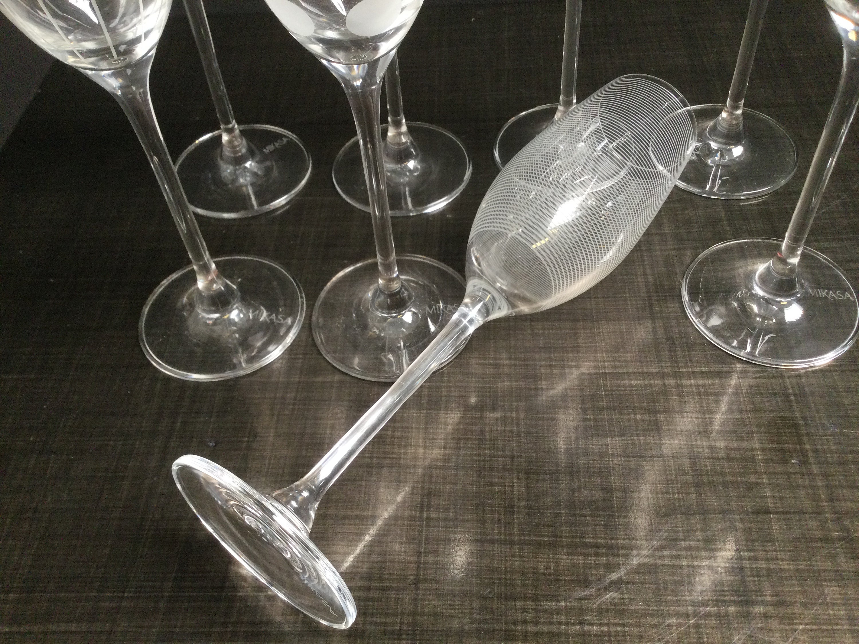 Mikasa Crystal Barware Cheers Champagne Flutes Set of 8 ~ Tall 10 ...