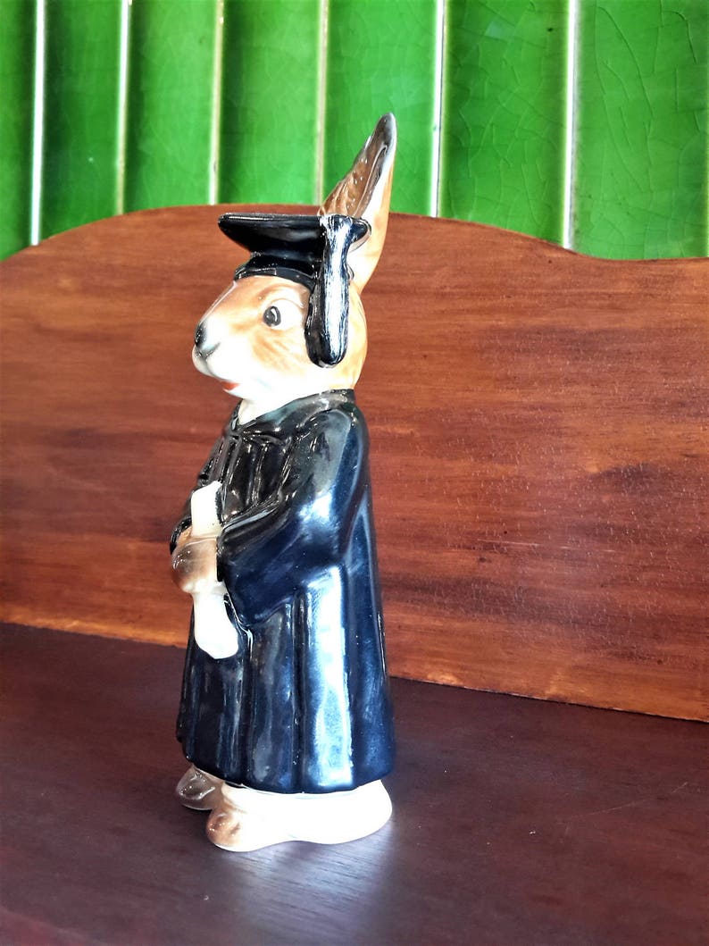 Goebel Graduation Rabbit Figurine 120 Getting the Diploma - Etsy