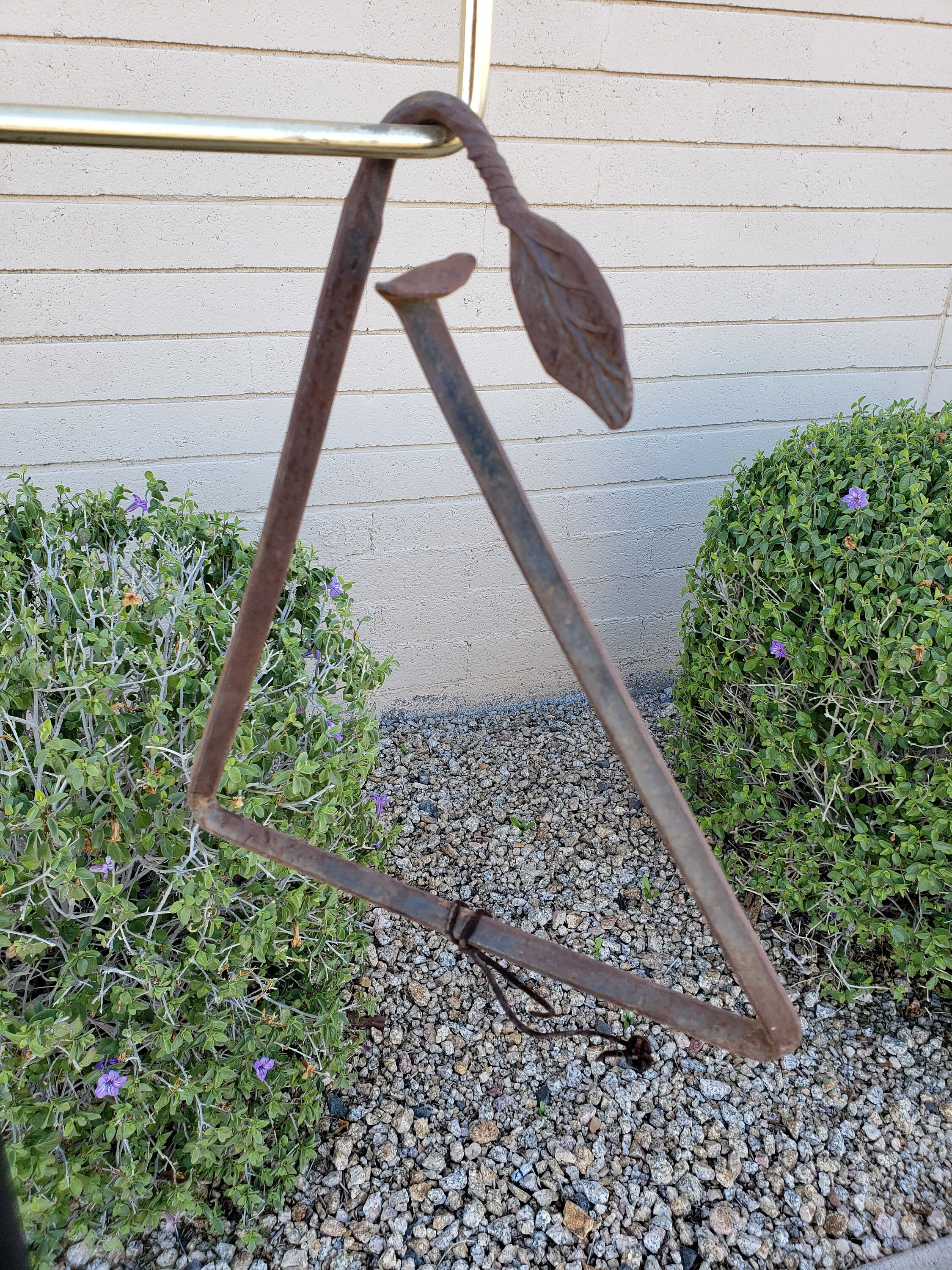 Forged Iron Triangle Dinner Bell / Large Supper Bell / - Etsy