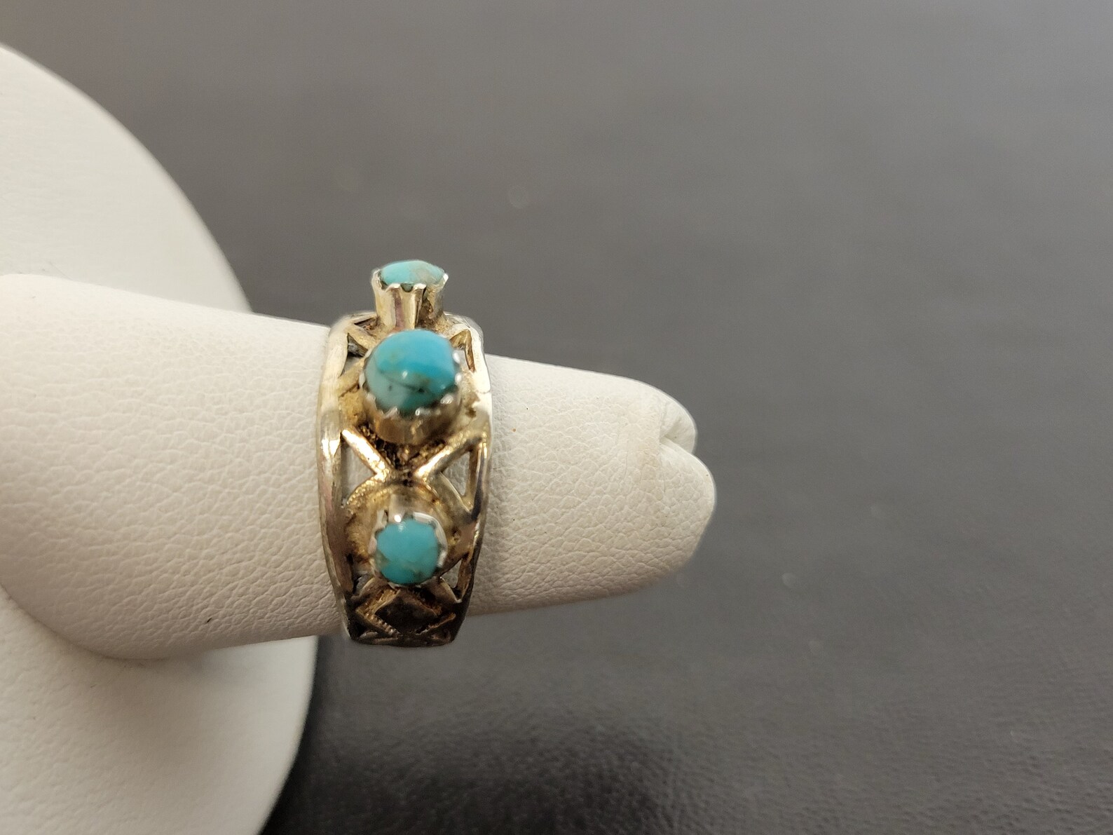 Turquoise & Sterling Silver Ring / Snake Eye Turquoise / Size - Etsy
