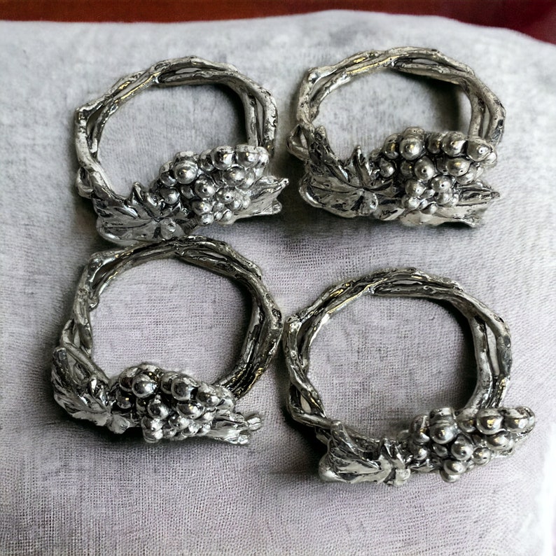 Arthur Court Grape Cluster Napkin Rings Set of 4 ~ Vintage Pewter ...