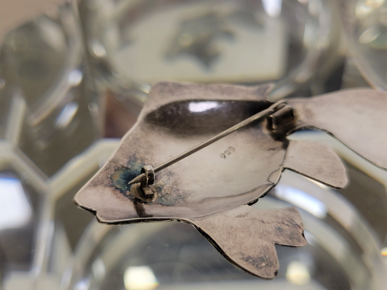 Sterling Silver Fish Brooch / Handcrafted Silversmith Brooch / 9 Grams ...