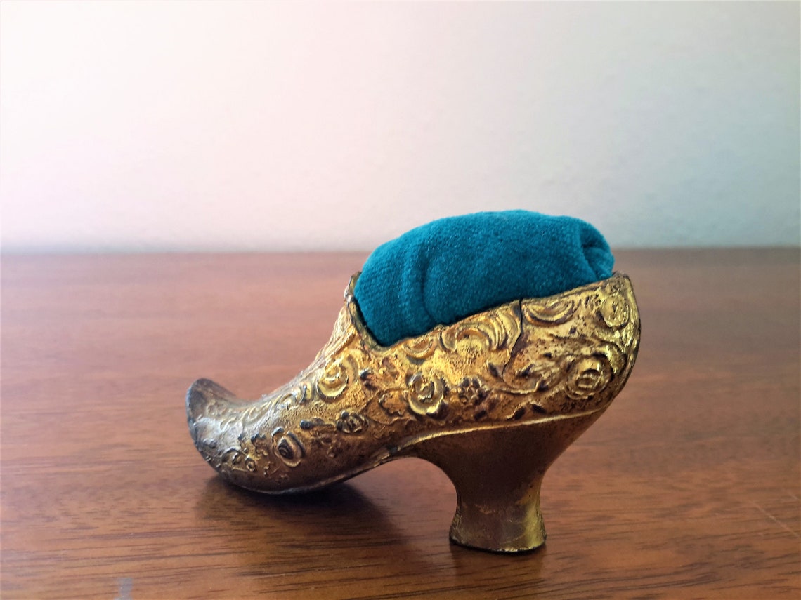 Victorian Boot Pin Cushion / Victorian Sewing Supplies / Gold | Etsy