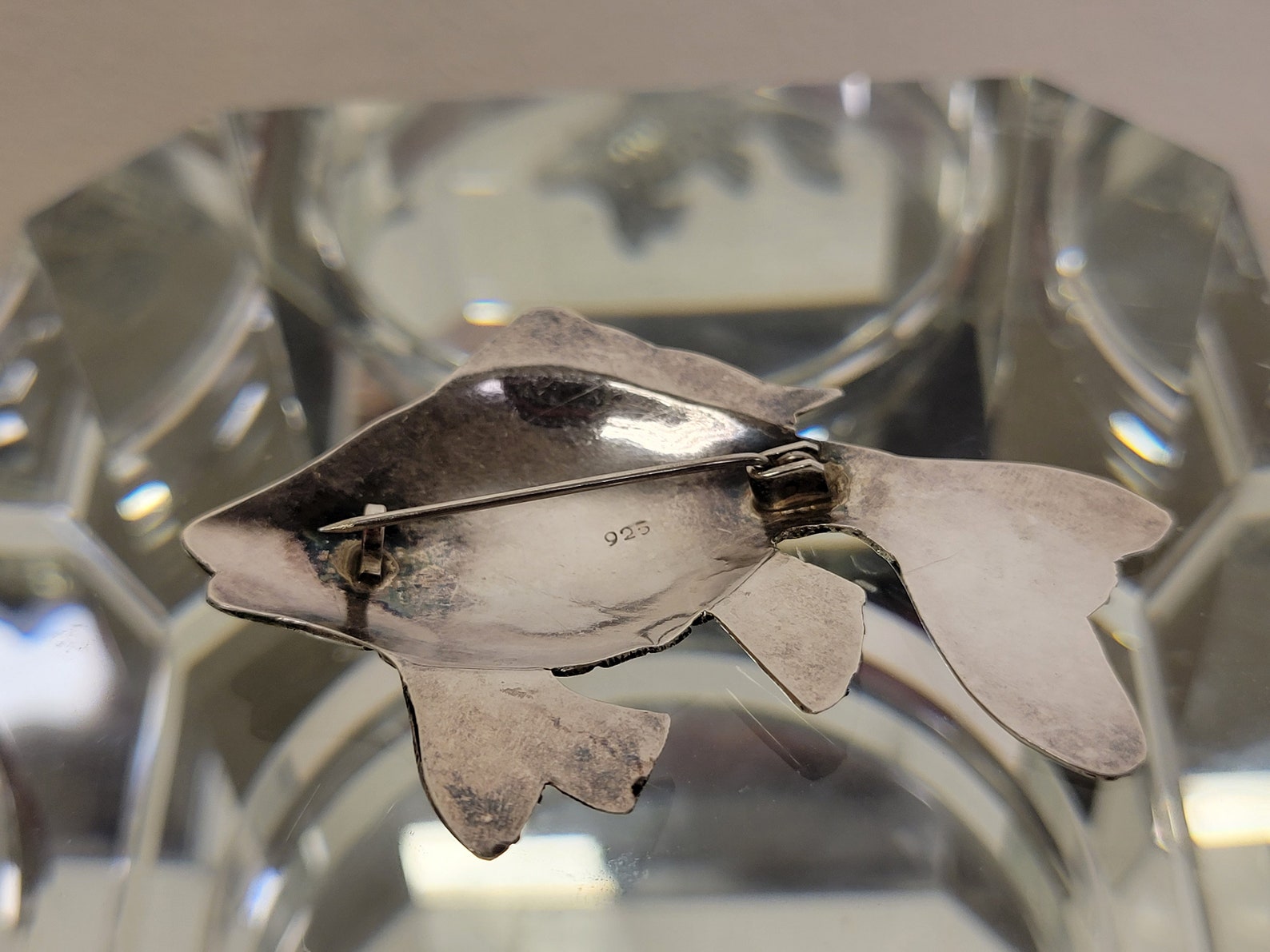 Sterling Silver Fish Brooch / Handcrafted Silversmith Brooch / 9 Grams ...