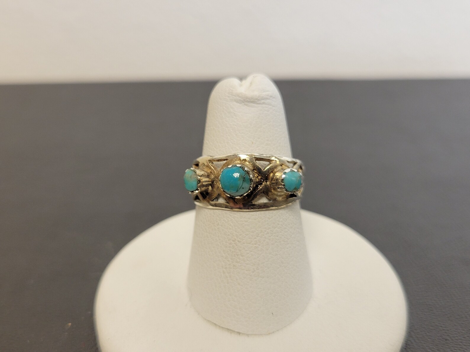 Turquoise & Sterling Silver Ring / Snake Eye Turquoise / Size - Etsy