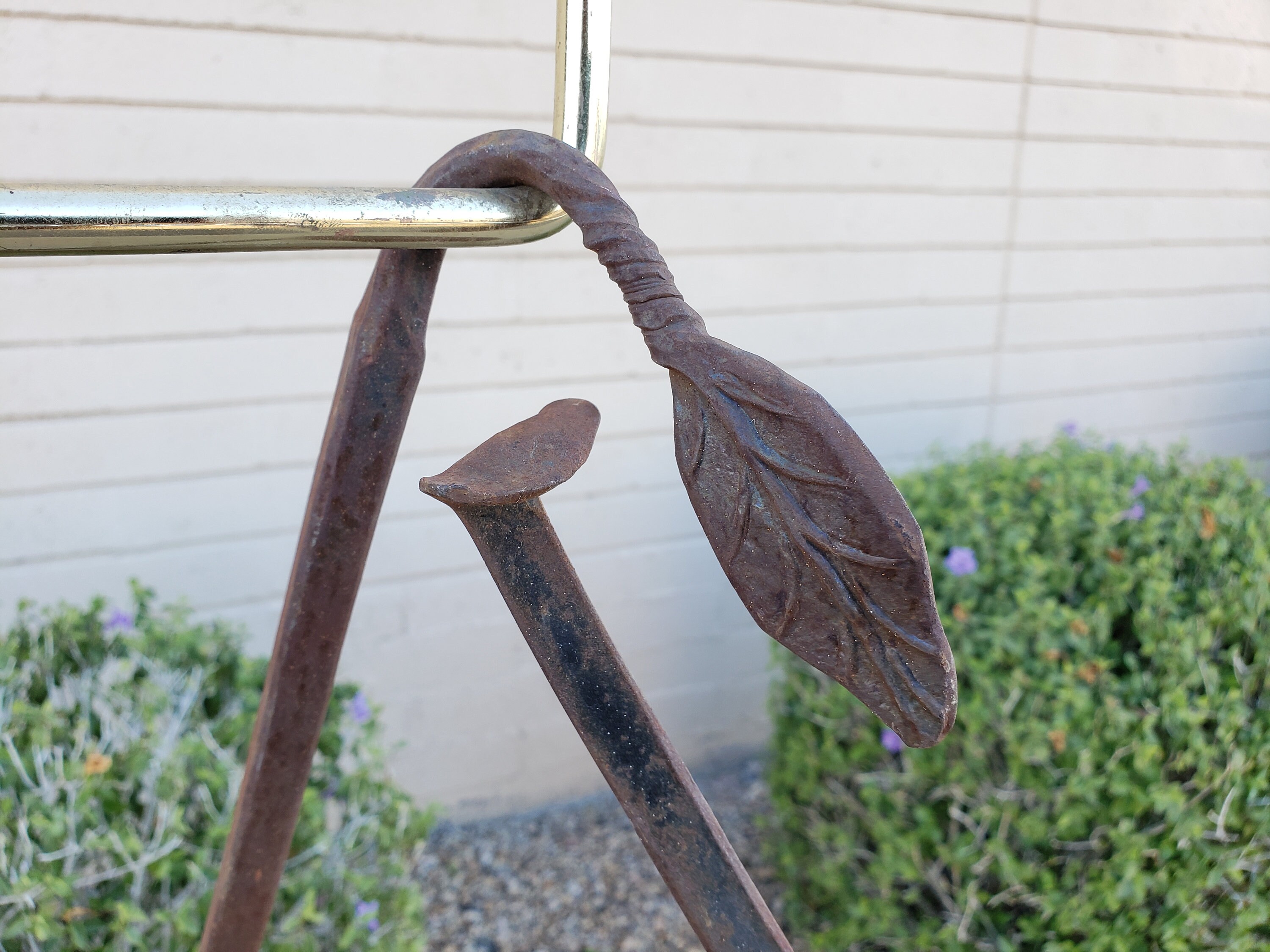 Forged Iron Triangle Dinner Bell / Large Supper Bell / - Etsy