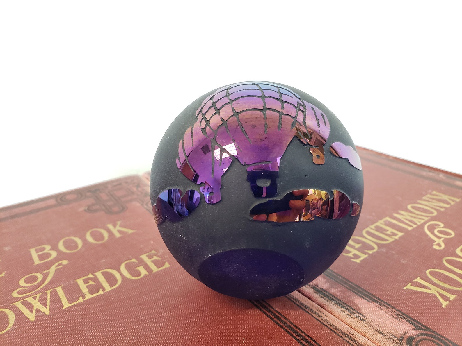 Hot Air Balloon Paperweight / Black Matte Glass Paperweight / - Etsy