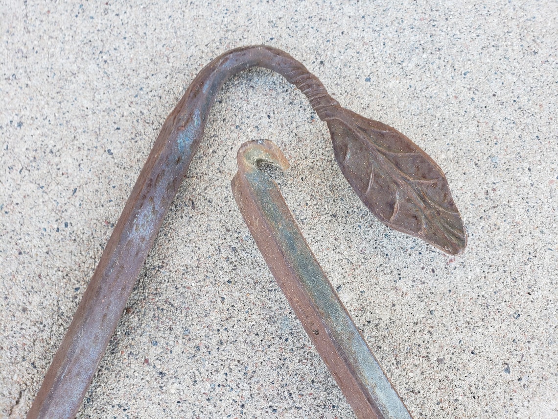 Forged Iron Triangle Dinner Bell / Large Supper Bell / - Etsy