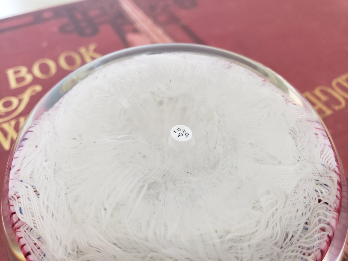 Perthshire Glass Paperweight Golfer Golfing / Scottish Art - Etsy