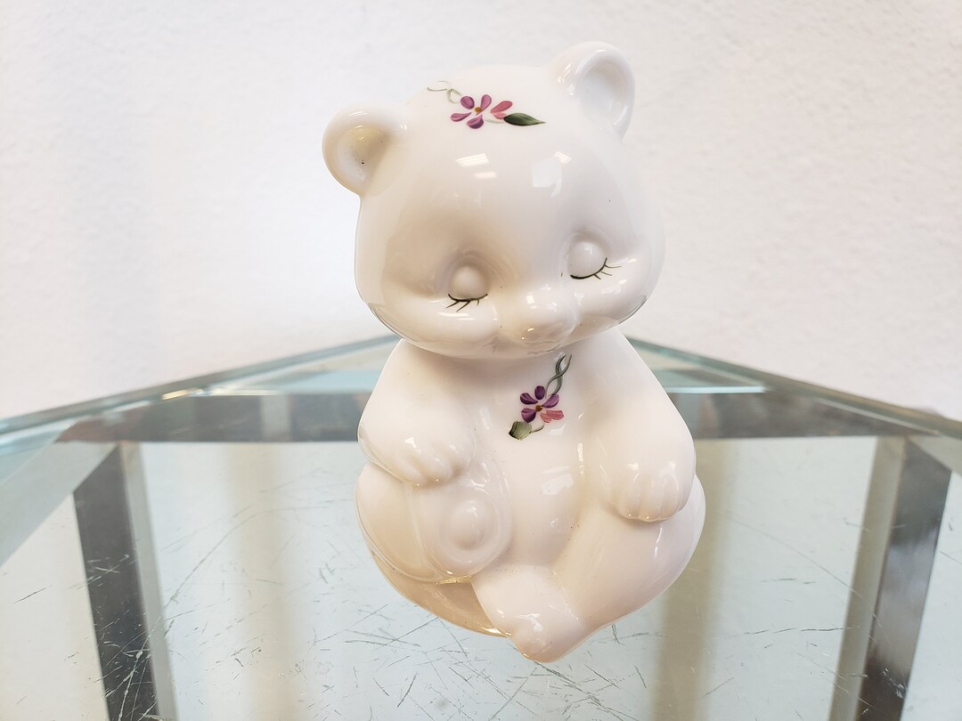 Fenton Glass White Bear Figurine / Hand Painted by Valory Gherke ...