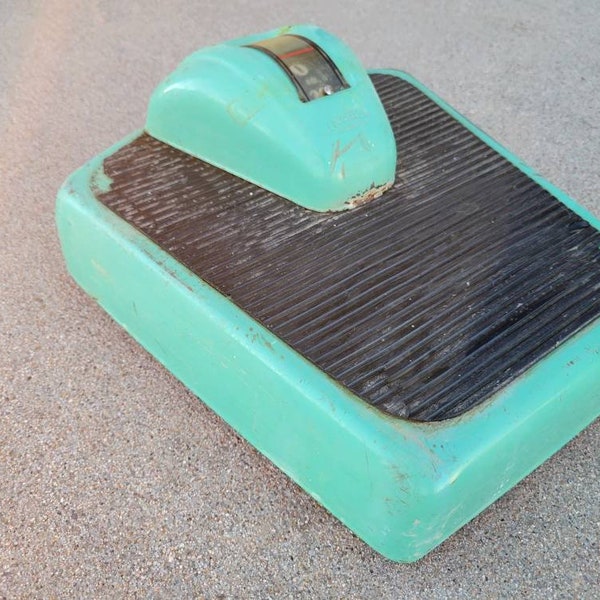 Retro Green Bathroom - Etsy