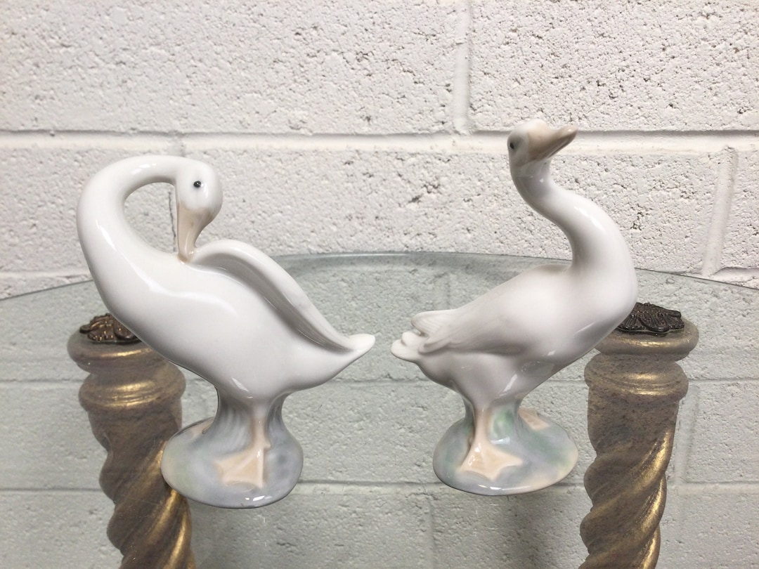 Lladro Duck Porcelain Figurines Pair A ~ Lladro 4552, 4553 Little Ducks ...