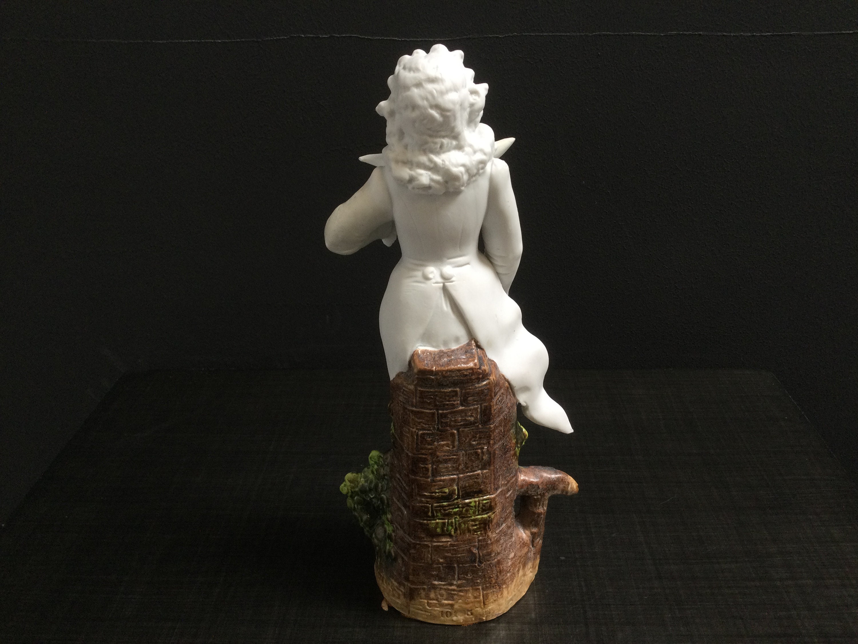 White Bisque Figurine 17th Century English Fop Coxcomb ~ Vintage 11 ...