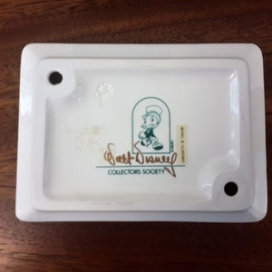 Walt Disney Porcelain Display Stand With Paperwork / Classics ...