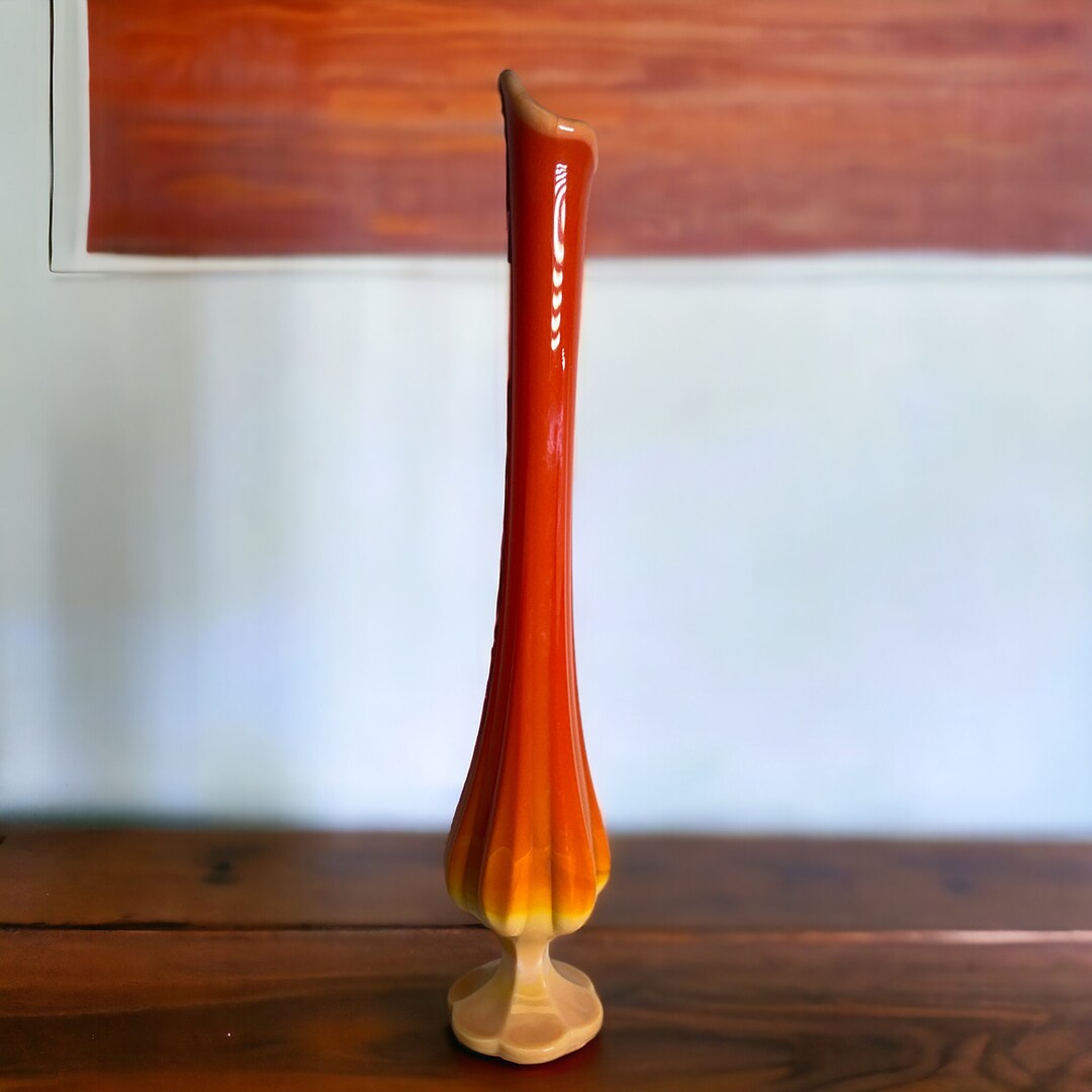 LE Smith Bittersweet Orange Swung Glass Vase Mid Century Modern 17 3/4 ...