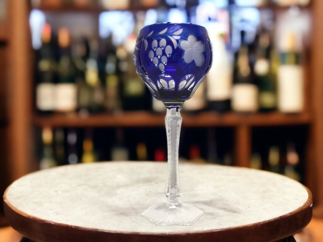 Cut Crystal Barware Wine Glass ~ 8 1/2" Cut to Clear Cobalt Blue Grapes ...