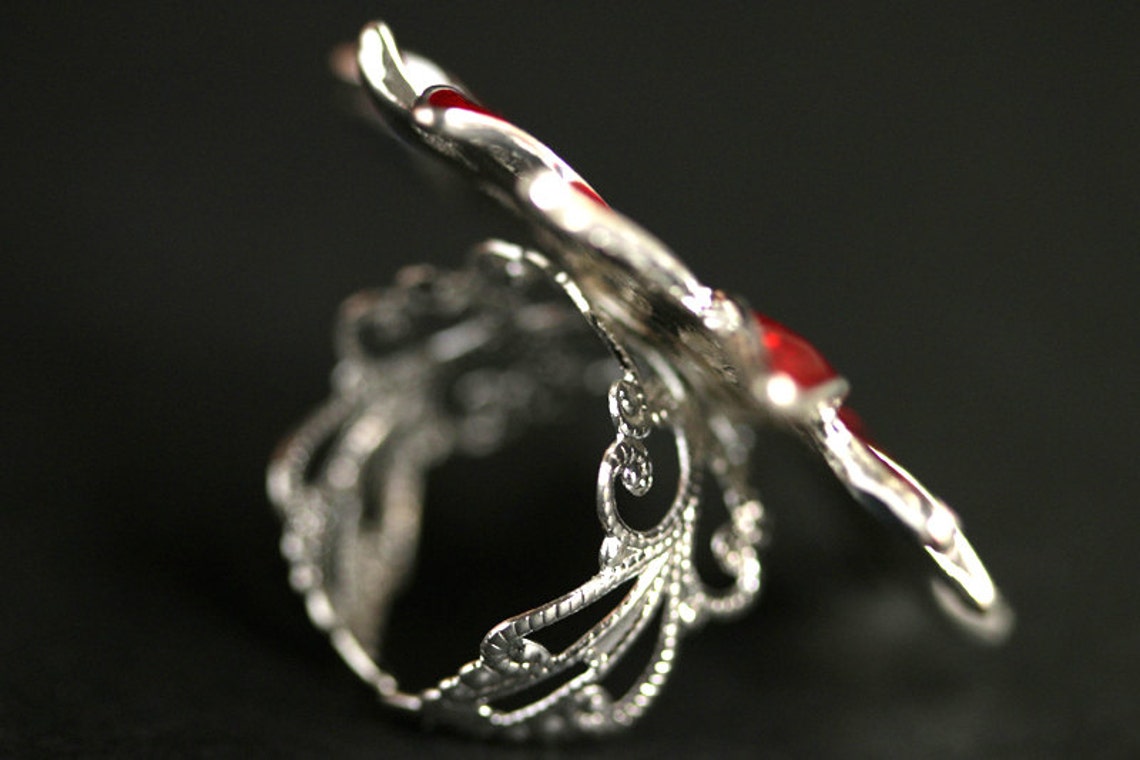 Poinsettia Flower Ring. Christmas Ring. Rhinestone and Resin Poinsettia ...