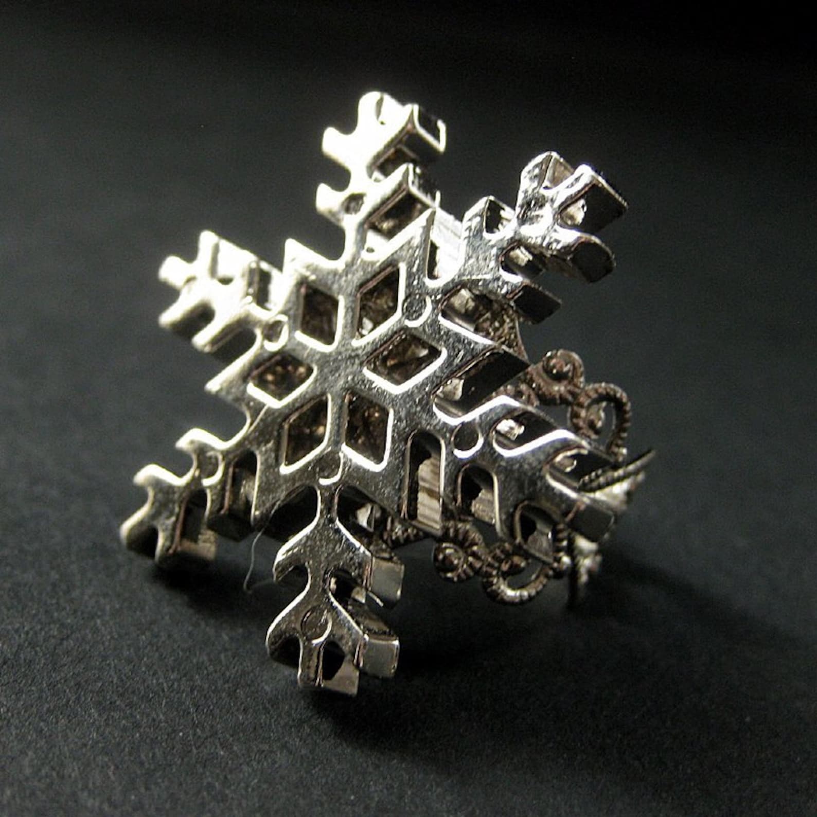 Snowflake Ring. Christmas Ring. Snow Flake Ring. Silver Adjustable Ring ...