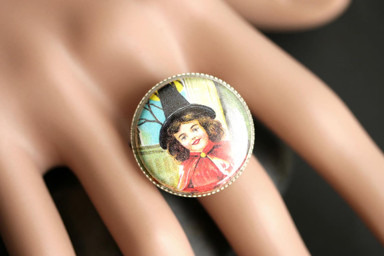 Witch Girl Ring. Halloween Ring. Witch Ring. Vintage Picture - Etsy