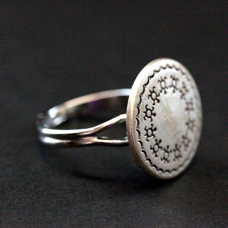 Native Turtle Ring. Circle of Turtles Ring. Silver Button Ring | Etsy