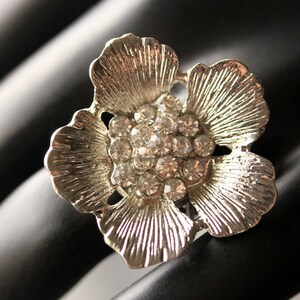 Rhinestone Flower Ring. Silver Rhinestone Ring. Cocktail Ring. Silver ...