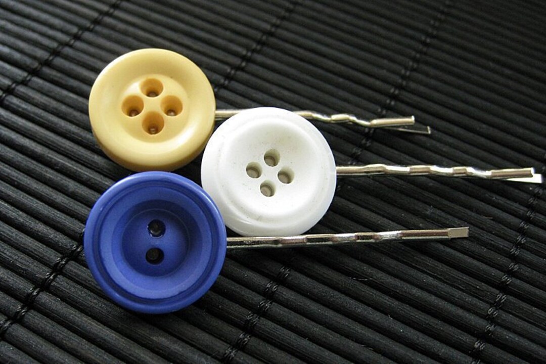 Daffodil Field Inspired Button Bobbypins in Blue, Yellow and White ...