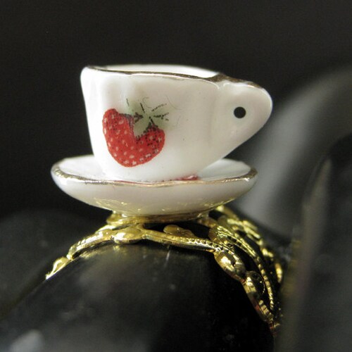 Strawberry Teacup Ring. Porcelain Tea Cup Ring. Gold Filigree | Etsy