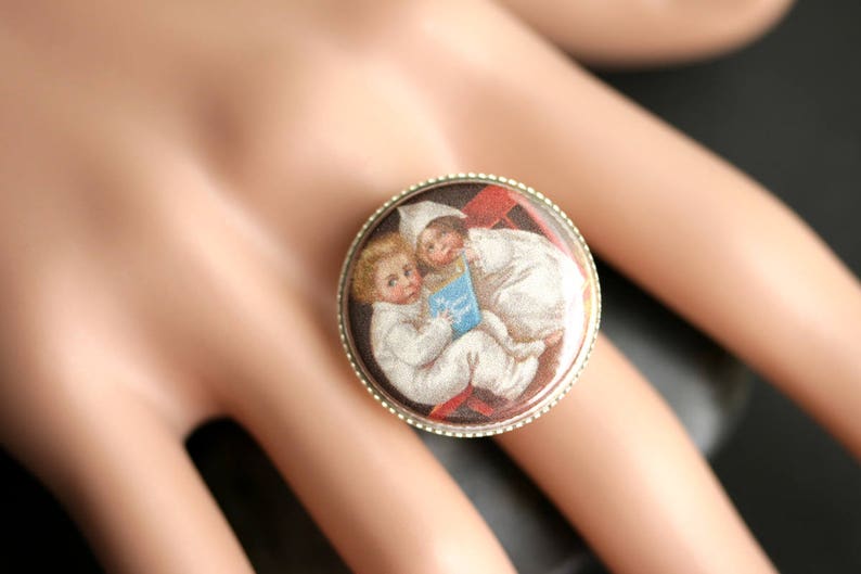 Halloween Ring. Scary Story Ring. Ghost Story Vintage Print - Etsy