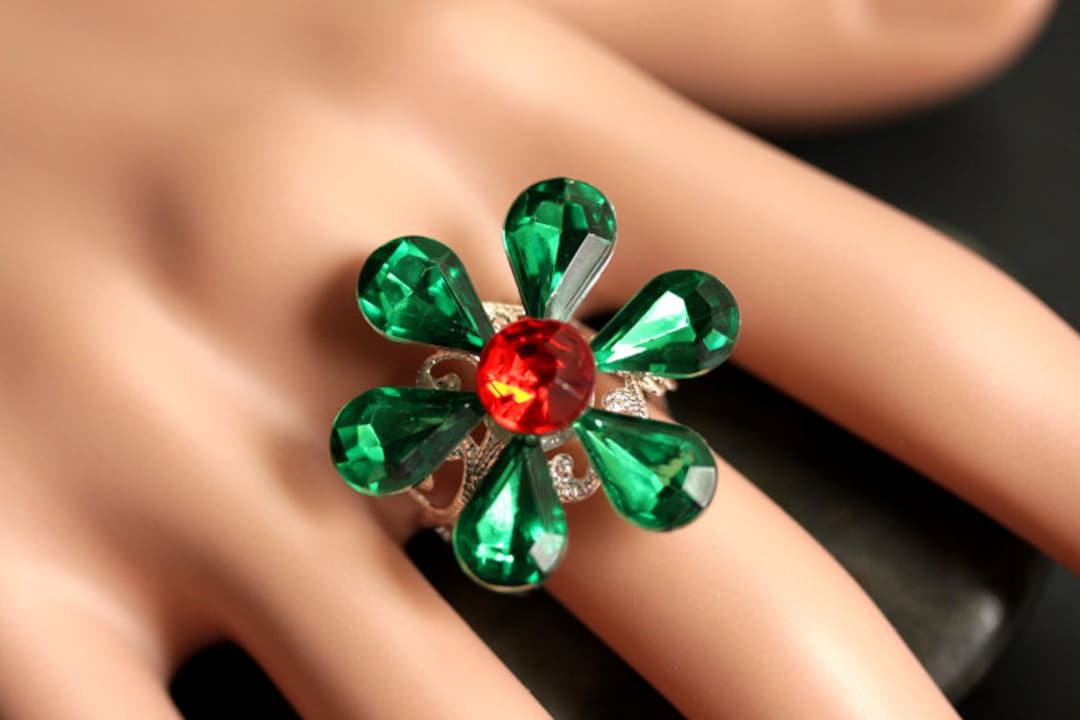 Christmas Flower Ring. Red and Green Ring. Holiday Ring. Christmas Ring ...