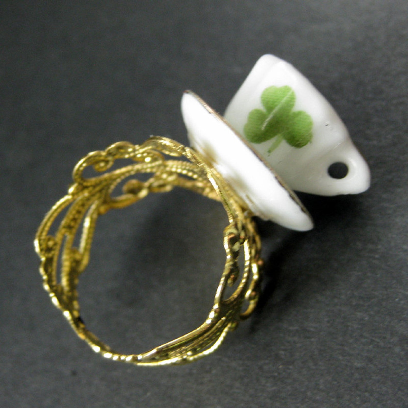 Porcelain Teacup Ring. Green Clover Tea Cup Ring. Gold - Etsy