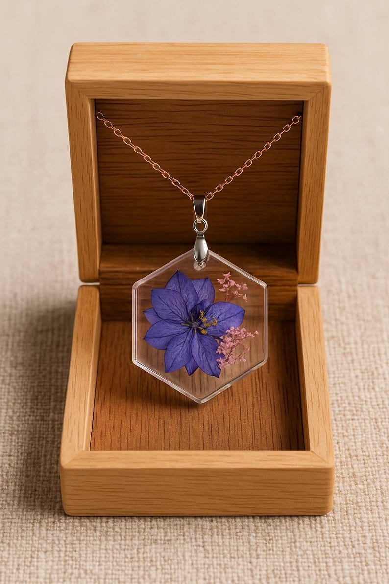 Handmade Resin Pendants With Real Pressed Flowers - Etsy