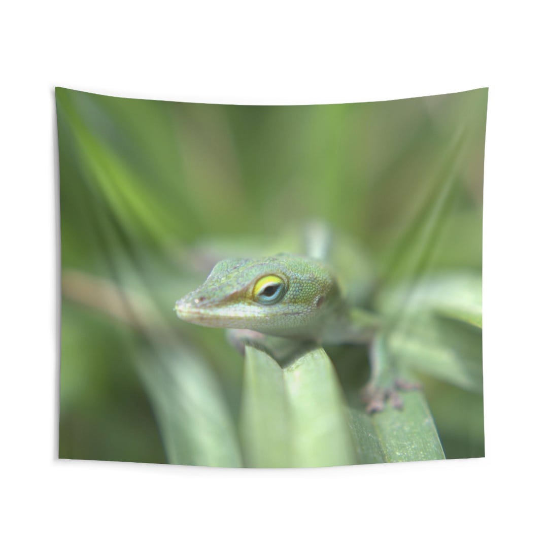 Green Outdoor Lizard Indoor Wall Tapestry | Botanical Nature ...