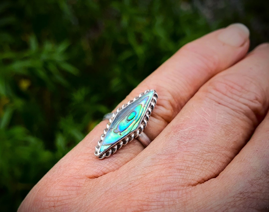 New Zealand Ataahua Paua Shell and Sterling Silver Vintage Ring - Etsy