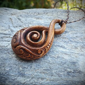 New Zealand Maori Pikorua Symbol~ Hand Carved Cow Bone Pendant 2.3 ...