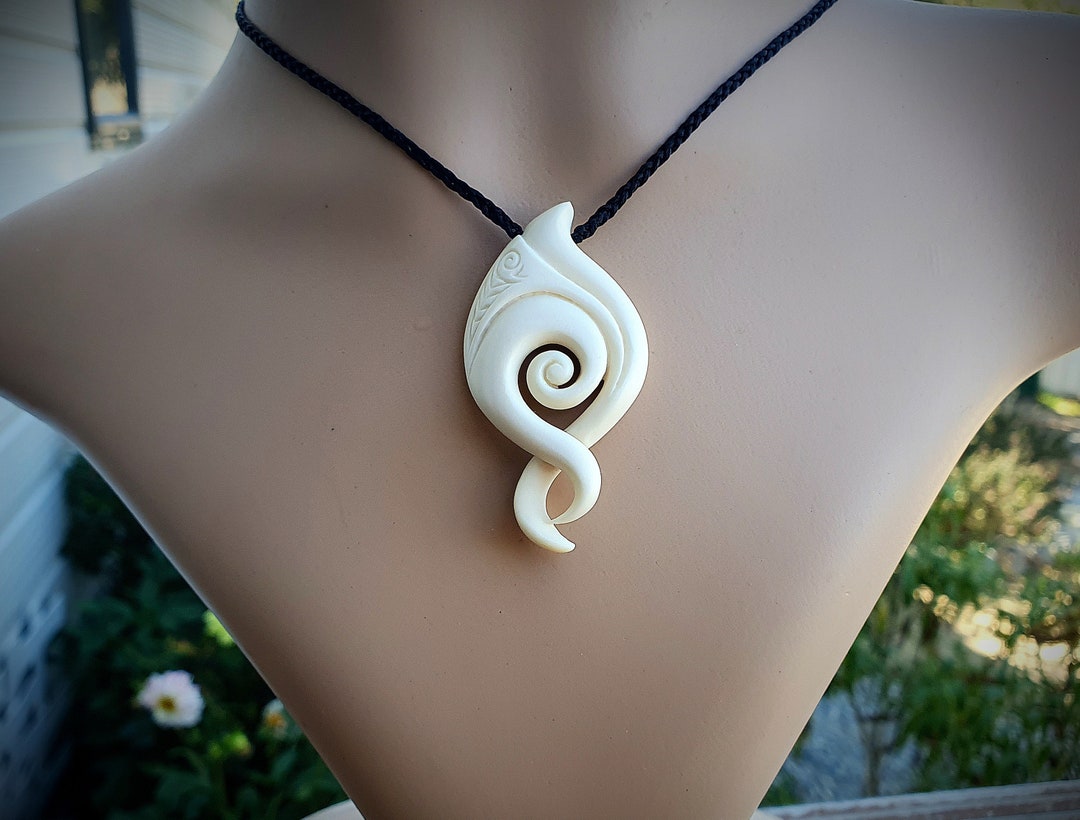 New Zealand Maori Nautilus Koru Hand Carved Bone Pendant one of Piece ...