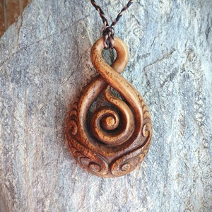 New Zealand Maori Pikorua Symbol~ Hand Carved Cow Bone Pendant 2.3 ...