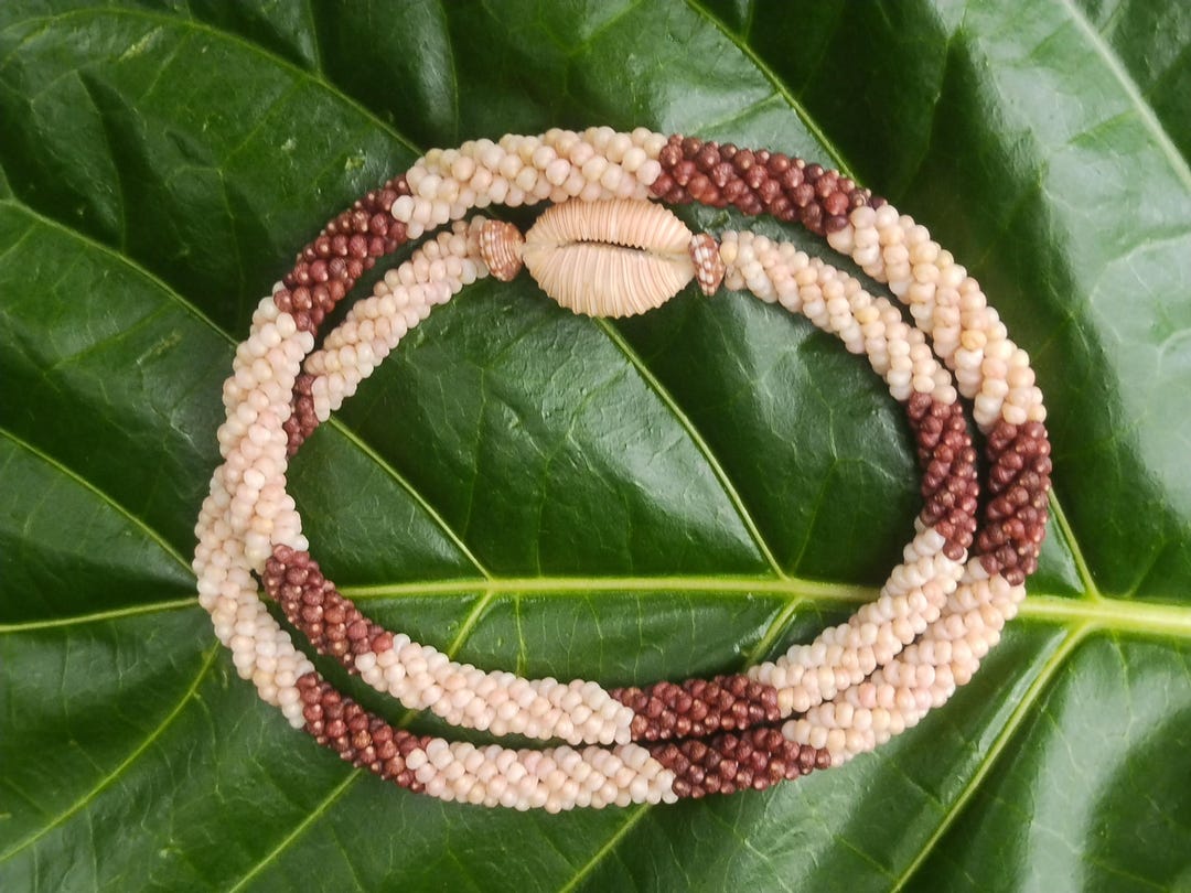 Kahelelani Shell Necklace: Ice Cream Kahelelani Shells, Burgundy ...