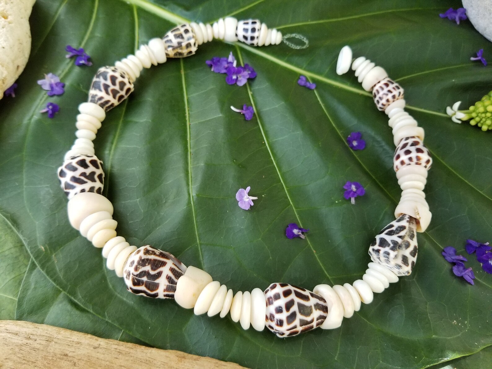 Puka Shell Necklace Puka Shell Lei Kauai Puka Shell Jewelry - Etsy