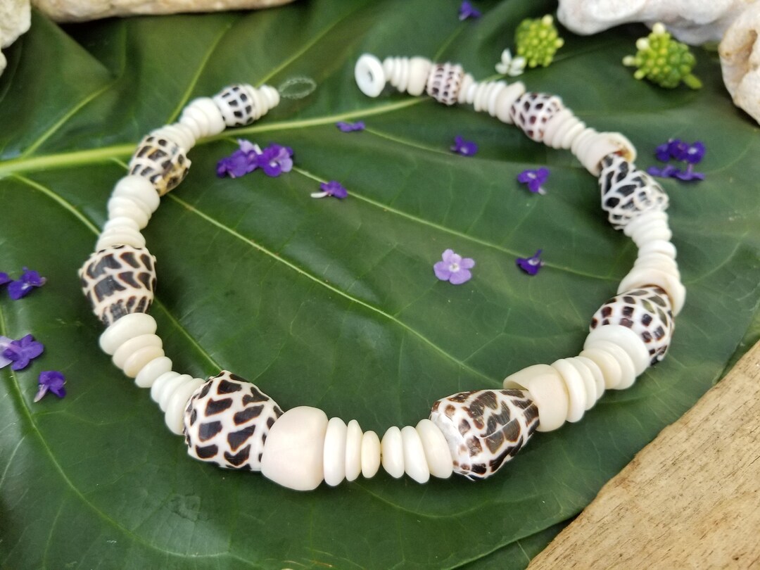 Puka Shell Necklace Puka Shell Lei Kauai Puka Shell Jewelry Rare Shells ...