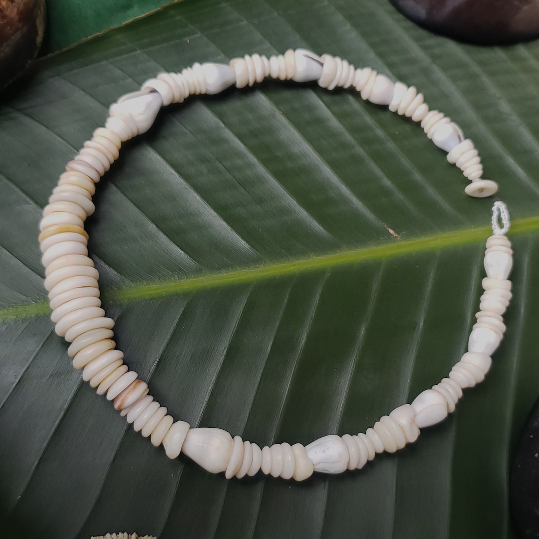 Kauai Puka Shell Necklace: Puka Shells, Dwarf Cone Shells, Hawaiian Lei ...