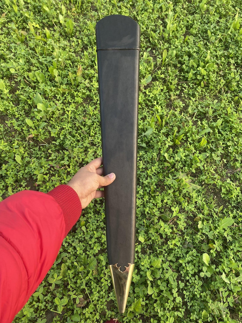 Huntexpk Windlass 16th Century Italian Cinquedea Short Sword Replica ...