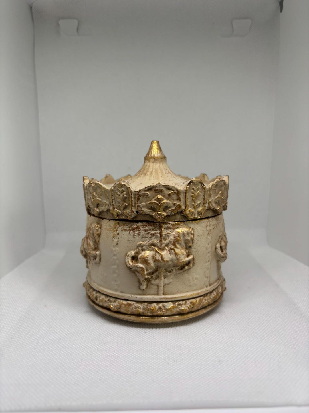 Carousel With Soy Wax – Handmade Stone Powder Container Candle ...