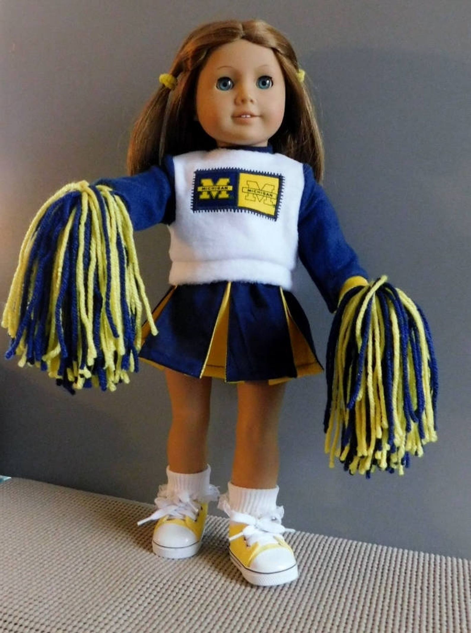 University of Michigan Cheerleader Outfit for American Girl Doll - Etsy