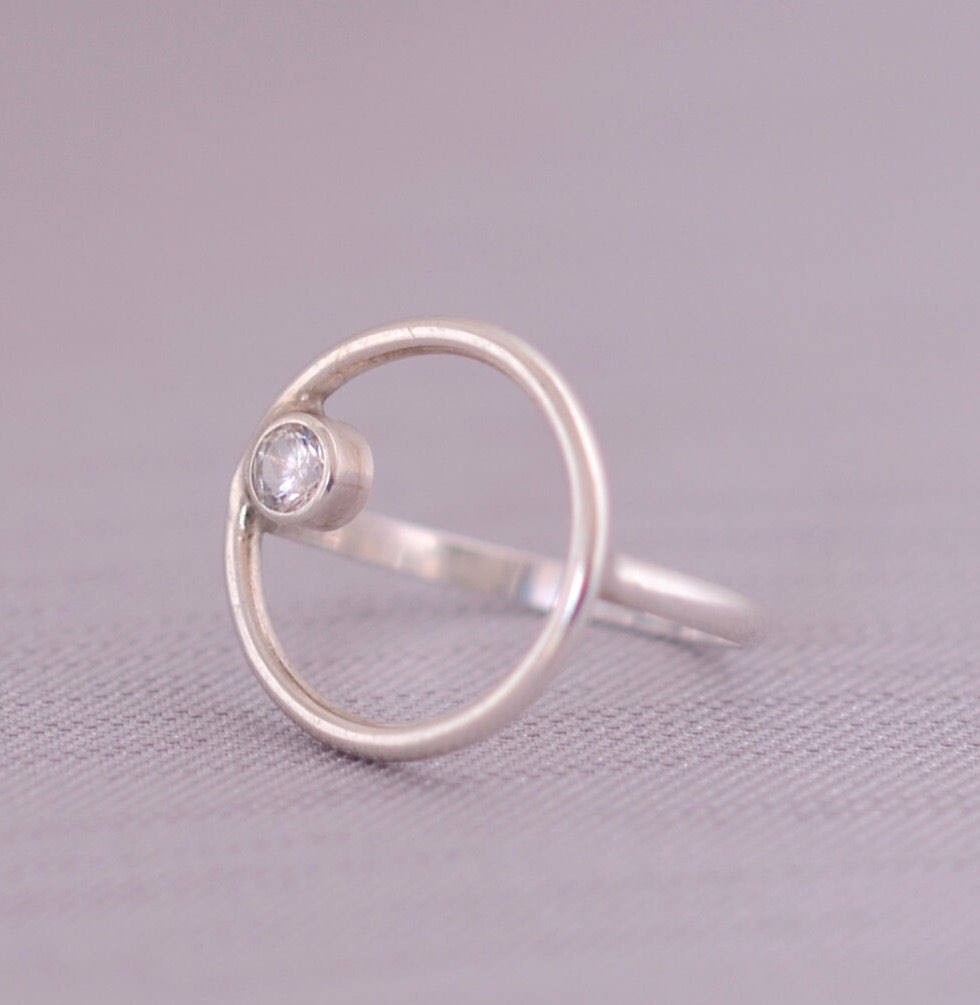 Circle Ring, Sterling Silver Circle Ring Set With Clear Gemstone ...