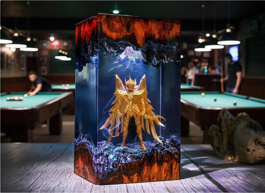Resin Lamp: Handmade Monster Night Light, Epoxy Wood Decoration - Etsy
