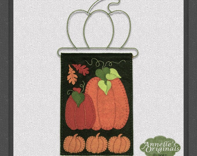 Mini Pumpkin Patch Wall Hanging PRECUT Wool Applique KIT With ...