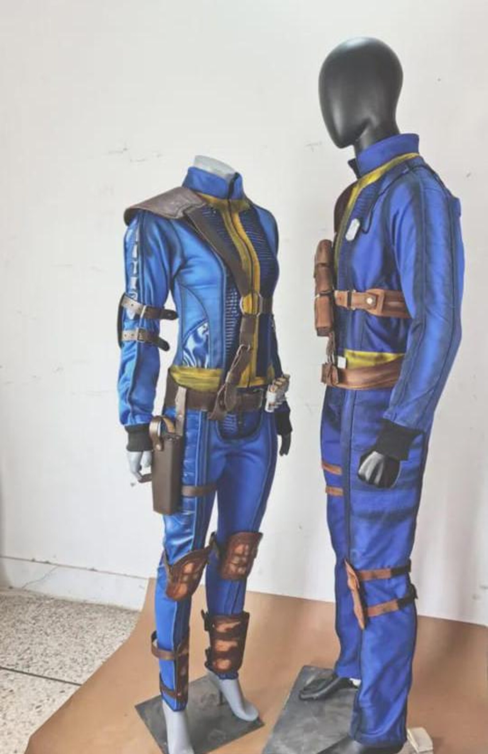 Fallout Vault Suit Cosplay Set: Vault 33 & 101 With Leather Belt - Etsy