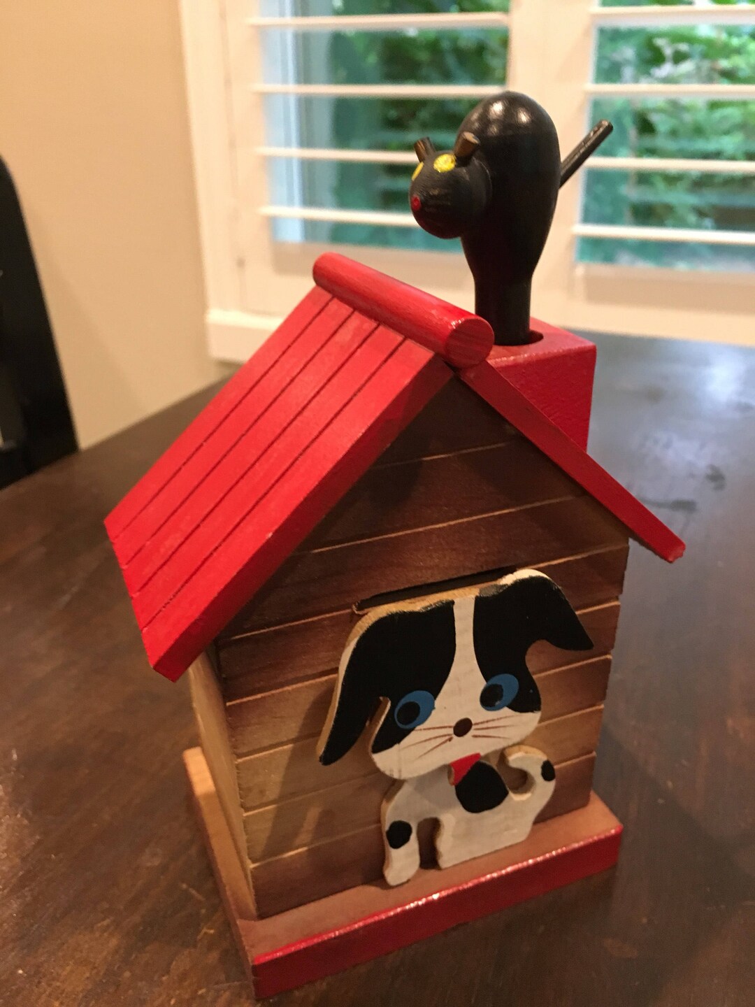 Vintage Dog House Coin Bank - Wooden Piggy Bank Doghouse With Dog That ...