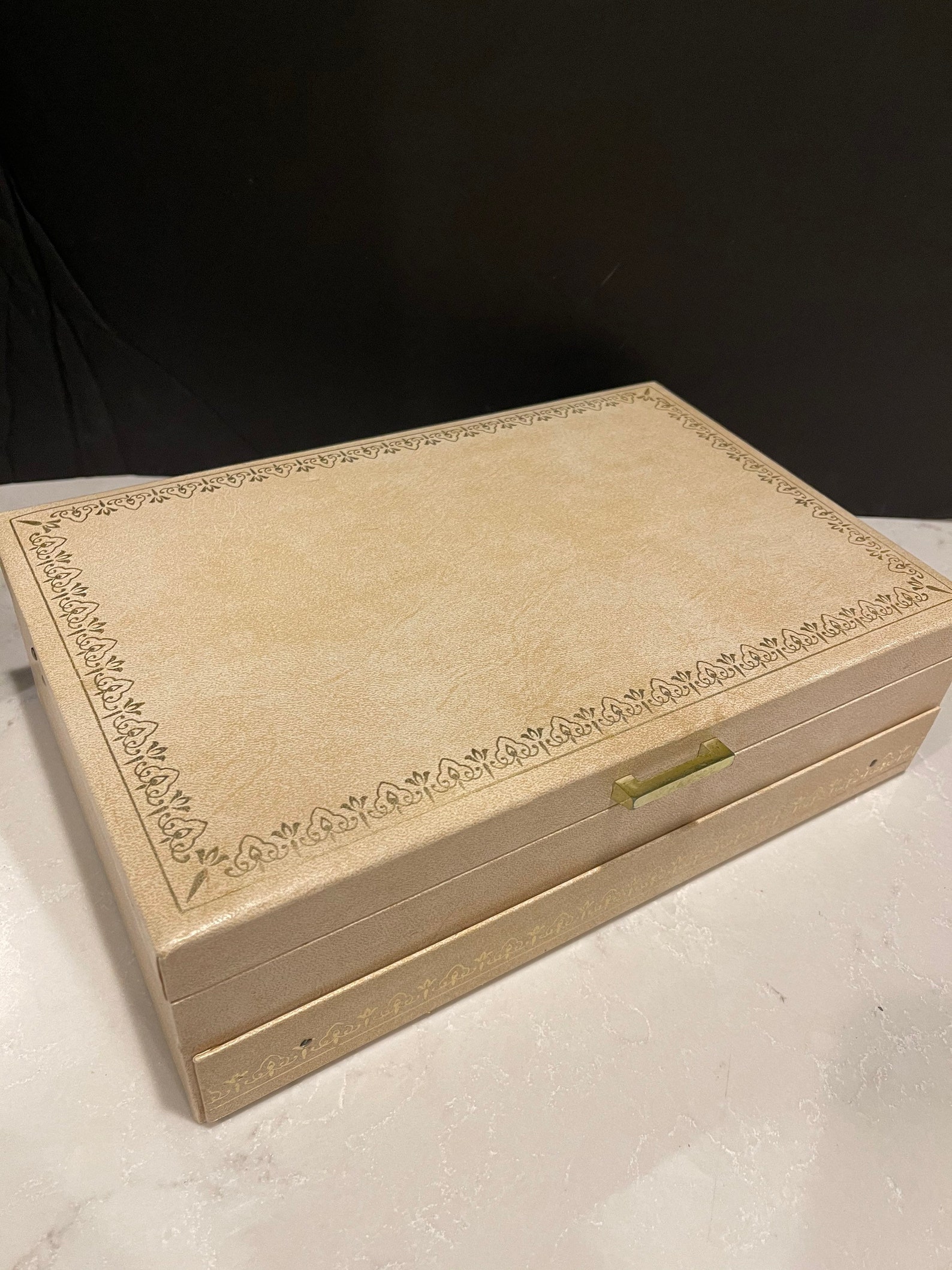 Cream Jewelry Box From the 50s Vintage Charm Blue Velvet | Etsy